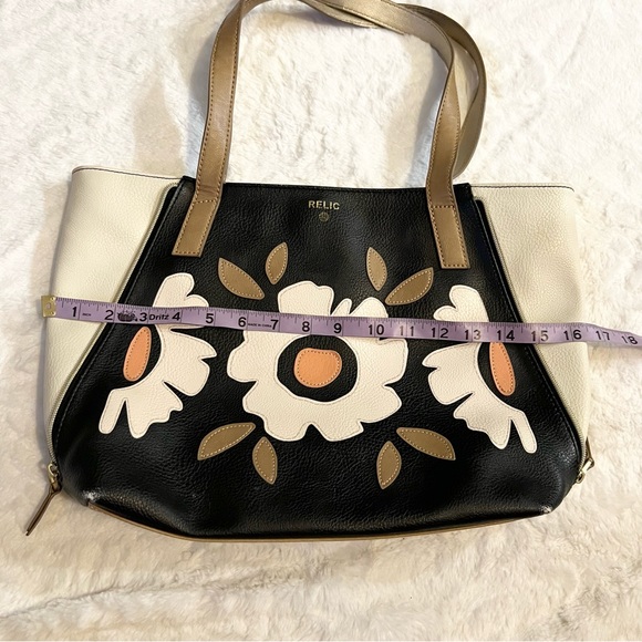 Relic | Bags | Relic Black Tan Cream Leather Flower Emma Tote Bag Purse ...